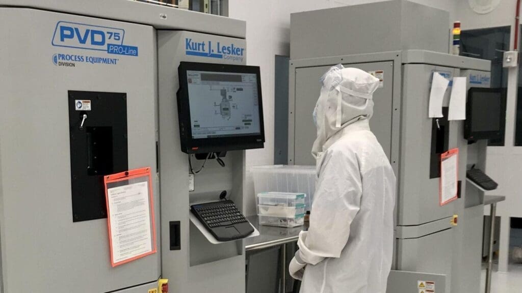 John O'Brien Nanofabrication Lab Opens at USC Michelson Center